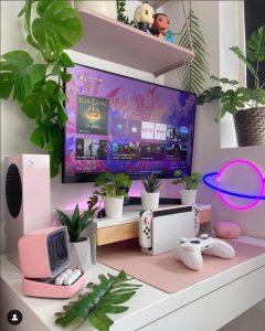 14 Cozy Gamer Girl Desk Setups - TheHomeRoute
